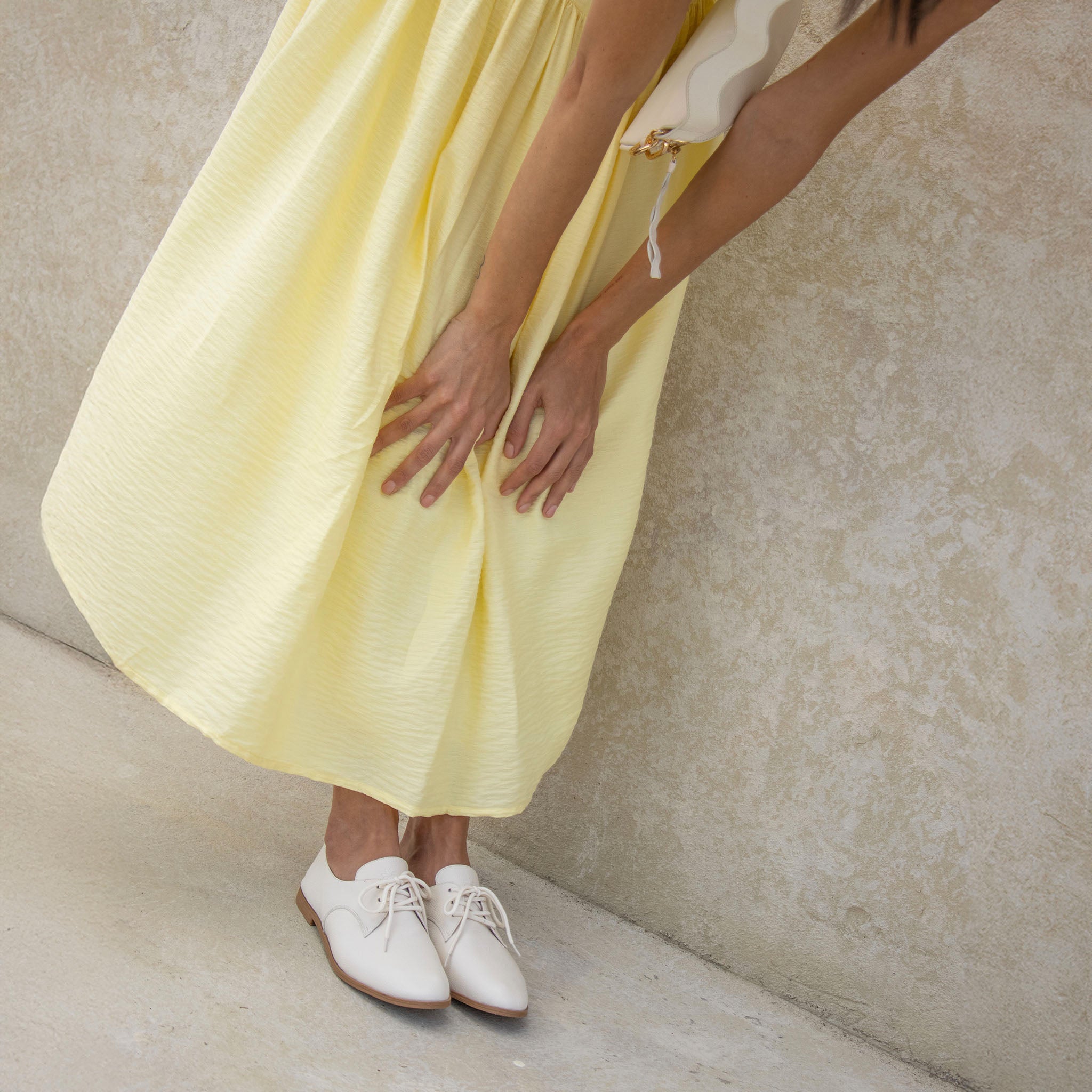 Cream Colored Shoes – Womads